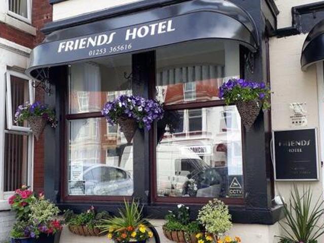 Reads Avenue, Blackpool, 5 Bedroom Hotel
