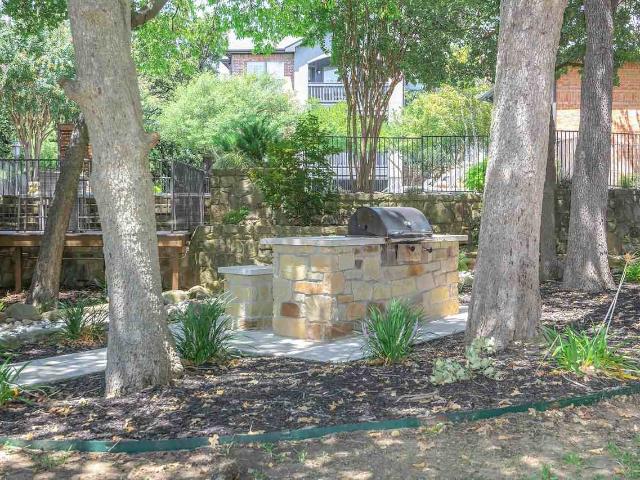 Reagan at Bear Creek 1 Bedroom Apartment for Rent at 2001 Highway 360, Euless, TX 76039 Villages Of Bear Creek