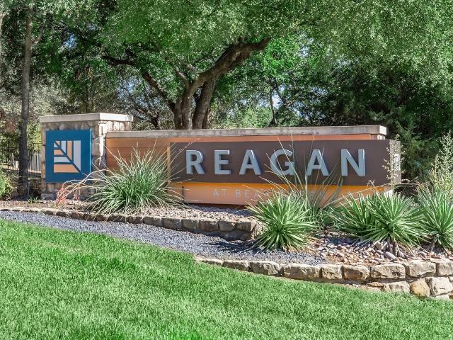 Reagan at Bear Creek 2 Bedroom Apartment for Rent at 2001 Highway 360, Euless, TX 76039 Villages Of Bear Creek