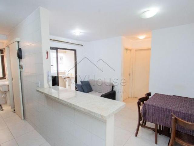 REAL CELEBRATION 01 QUARTO 42 M² 99202 5309
