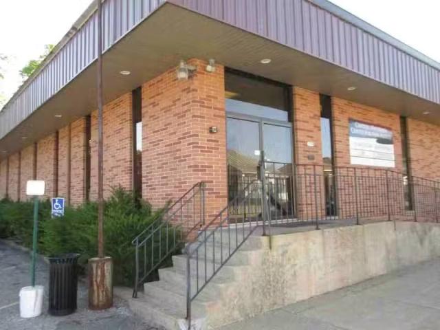Real Estate for Lease Stevens Point, WI 1578 Strongs Ave
