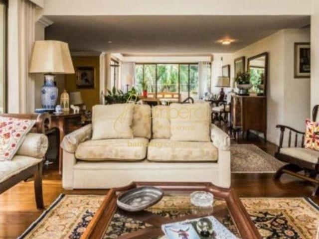 Oportunidade no Real Parque, 280 m² 4 quartos/2 suítes, 4 garagens
