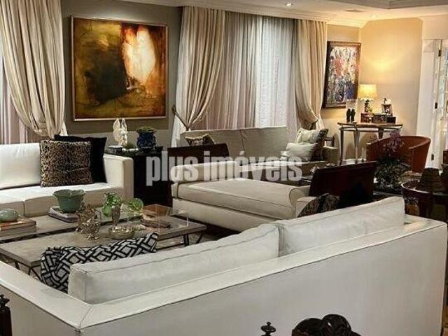 REAL PARQUE EXCELENTE LOCALIZAÇÃO BELÍSSIMO APARTAMENTO PRONTO PARA MORAR!