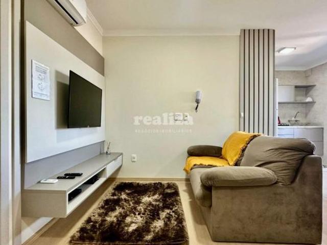 REALIZA VENDE APARTAMENTO COM 1 QUARTO NO CENTRO