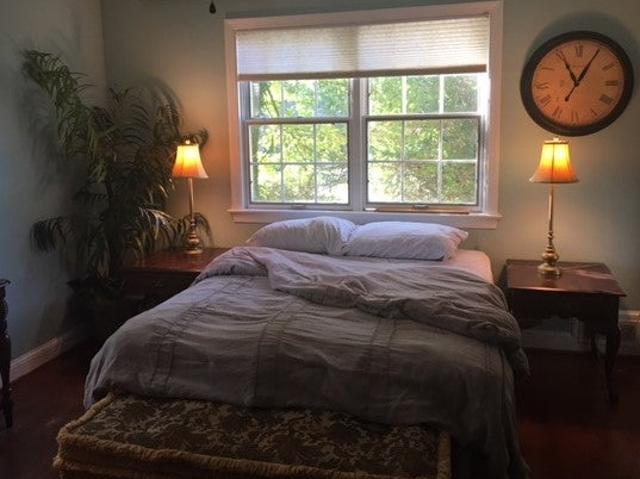 Really nice, well managed house