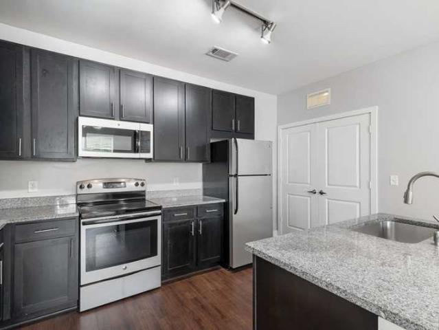 Realm at Patterson Place 3 Bedroom Apartment for Rent at 3767 Sw Durham Dr, Durham, NC 27707