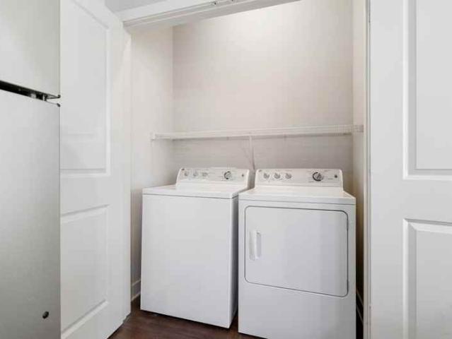 Realm at Patterson Place 2 Bedroom Apartment for Rent at 3767 Sw Durham Dr, Durham, NC 27707