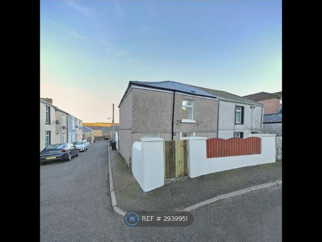 Rear Earl Street, Tredegar NP22, 3 bed semi detached house to rent, £995 pcm | PrimeLocation