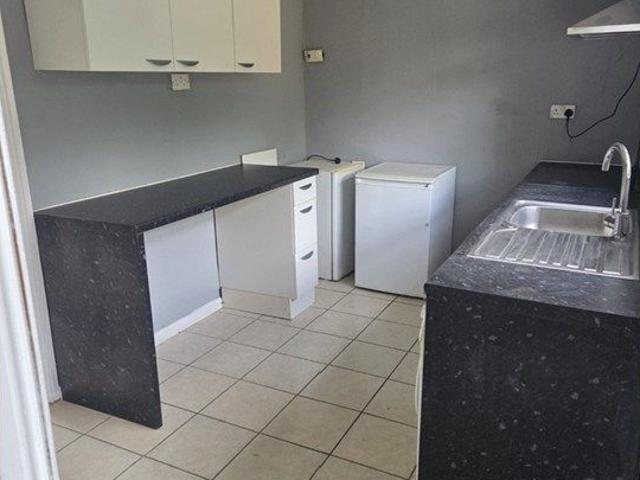 Rear Ground Floor, Hayes UB3, Studio to rent, £995 pcm | PrimeLocation