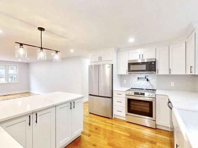 Reardon Rd, Hudson, Home For Sale