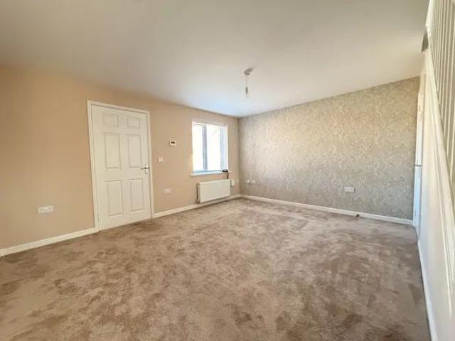 Rebecca Close, Sutton In Ashfield, NG17, Property for rent
