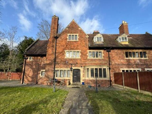 Rectory Lane, Birmingham, 2 Bedroom Flat