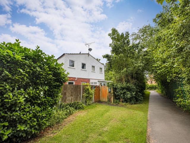 Rectory Road, Basildon SS13, 1 bed property to rent, £1,200 pcm | PrimeLocation