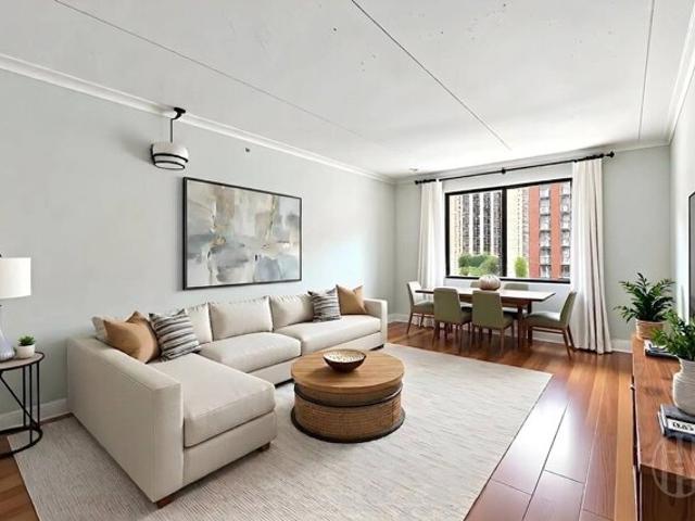Rector Pl Apt C, New York, Condo For Sale