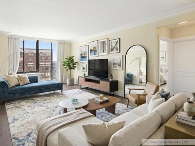 Rector Pl Apt F, New York, Condo For Sale