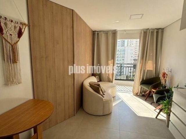Recém reformado mobiliado com 31m²