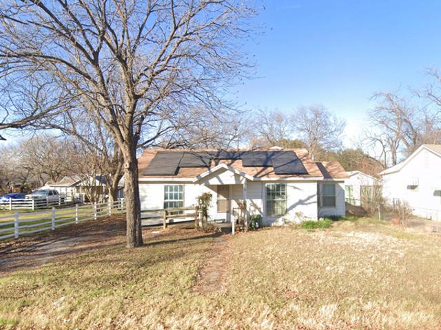 Recently fully renovated, this spacious single family residence in Arlington offers 2,800 square feet of comfortable shared living.