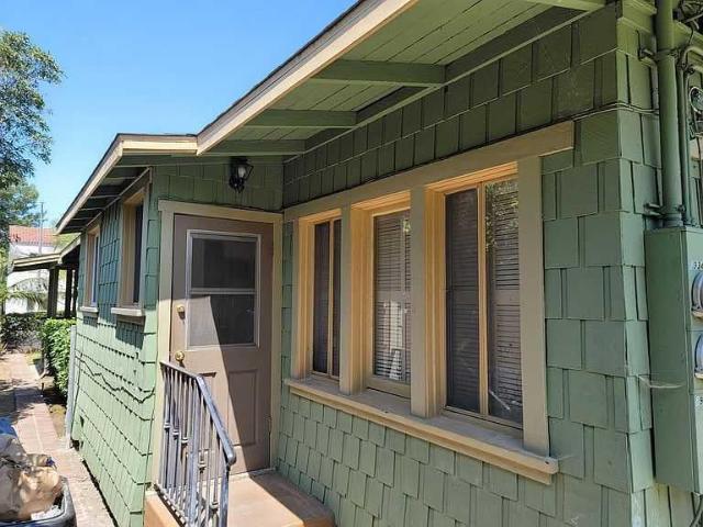 Recently Remodeled 1 Bedroom 1 Bathroom Bungalow Style Duplex