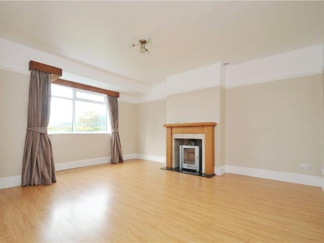 Recently redecorated two bedroom semi detached property located on Haggs Road in a much sought after location in Follifoot in between Harrogate and Wetherby