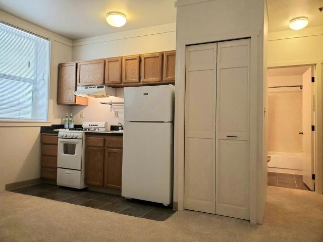 Recherche Apartments Studio Apartment for Rent at 1529 Boylston Ave, Seattle, WA 98122 Broadway