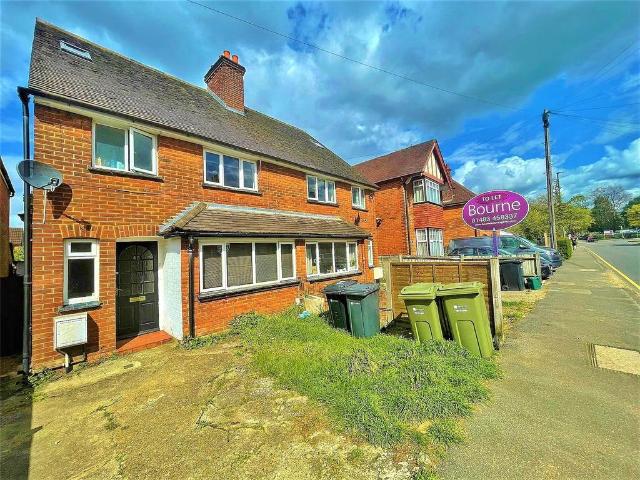 Recreation Road, Guildford, Surrey, GU1 4 bed semi detached house to rent £2,995 pcm £691 pw