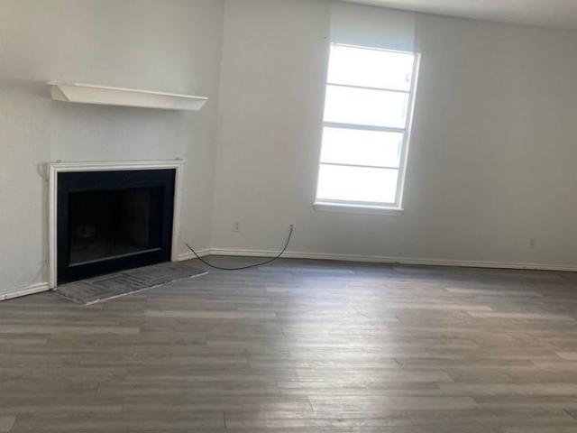 Reduced rental rates Low move in Costs