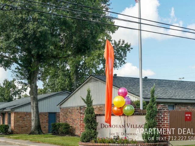 reduced rents rent apartment in far Northside