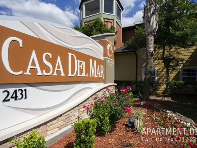 reduced rentseuropean style community in Houston