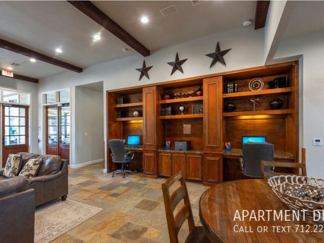 reduced rentsspacious apartment in Katy!