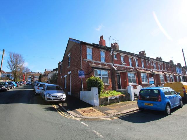 Redvers Road, Brighton BN2, Room to rent, £585 pcm | PrimeLocation