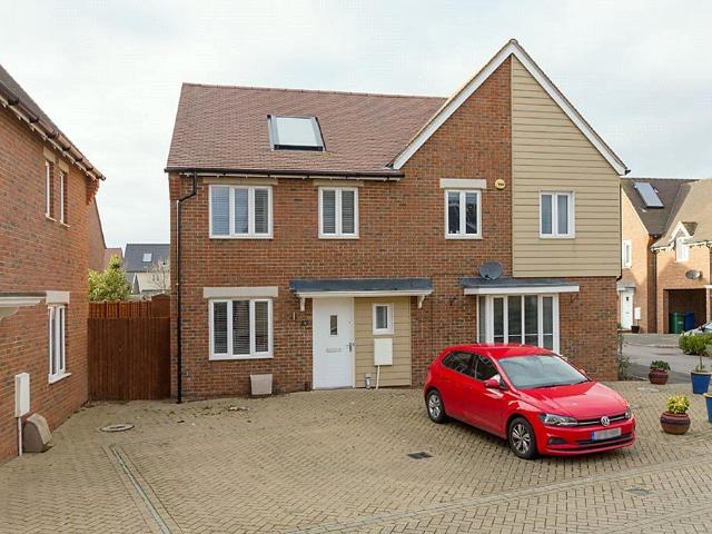 Redwing Avenue, Iwade, Sittingbourne, Kent ME9, 3 bed detached house to rent, £1,500 pcm | PrimeLocation