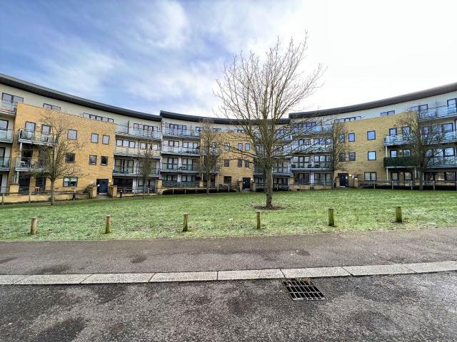 Redwing Crescent, Greenhithe DA9, 1 bed flat to rent, £1,200 pcm | PrimeLocation