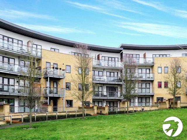 Redwing Crescent, Waterstone Way, Greenhithe, Kent DA9, 2 bed flat to rent, £1,500 pcm | PrimeLocation