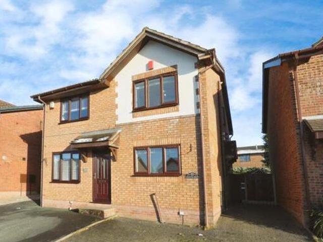 Redwing Drive, Stoke on trent, 2 Bedroom Semi detached