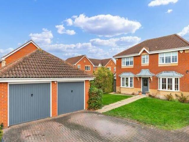Redwing Rise, Royston, 4 Bedroom Detached