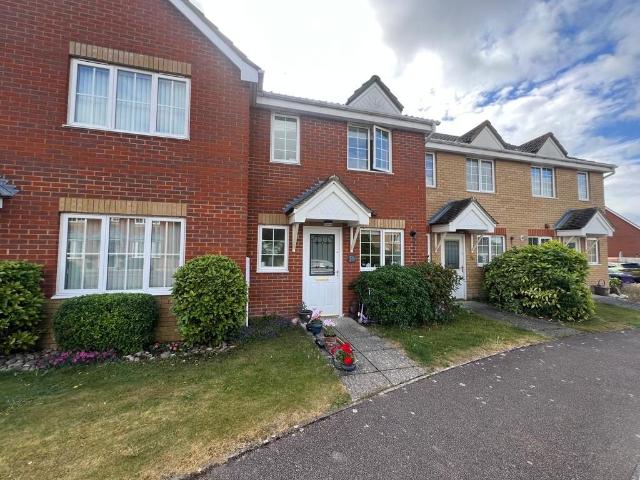 Redwing Rise, Royston SG8 2 bed terraced house to rent £1,325 pcm £306 pw