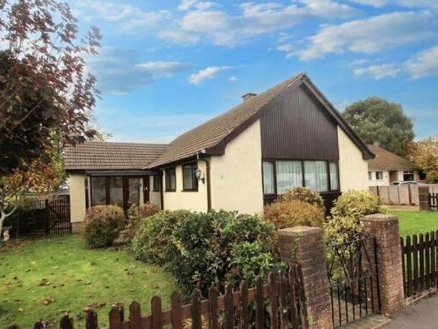 Redwick Gardens, Pilning, 3 Bedroom Detached