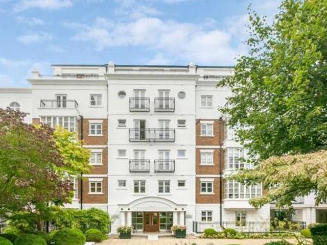 Redwood Mansions, Chantry Square, 1 Bedroom Apartment