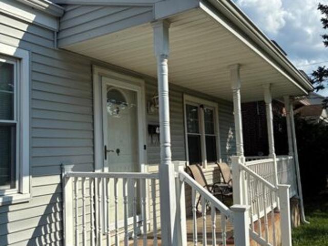 Redwood Ave, Hamilton, Home For Sale
