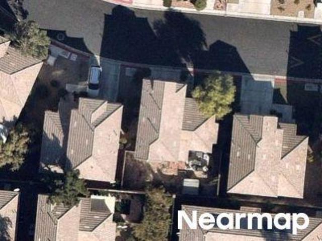 Redwood Ash Ave
