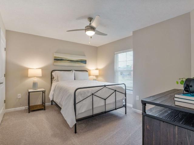 Redwood Brownsburg 2 Bedroom Condo for Rent at 2860 Hayward Ave, Brownsburg, IN 46112