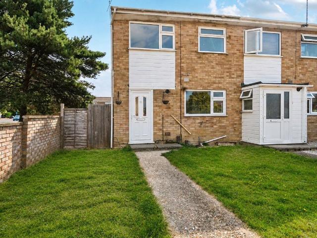 Redwood Close, Worthing, West Sussex BN13, 2 bed end terrace house to rent, £1,400 pcm | PrimeLocation