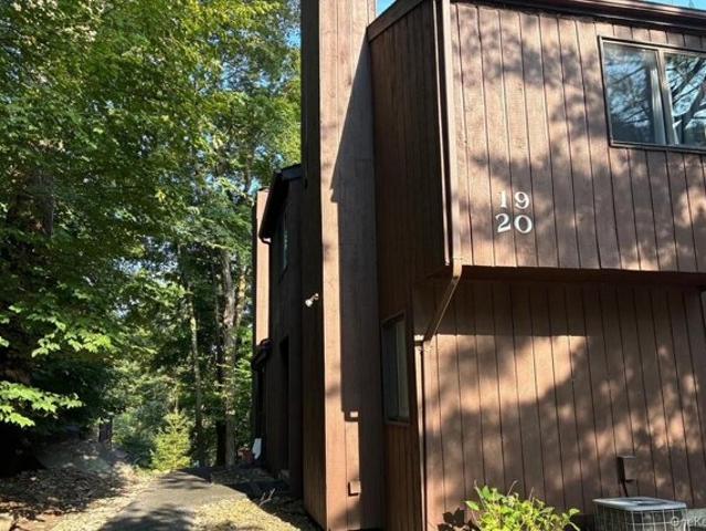 Redwood Dr, Highland Mills, Home For Sale