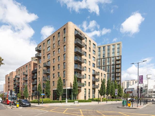 Redwood House, Wembley Park, Wembley HA9, 3 bed flat to rent, £3,300 pcm | PrimeLocation