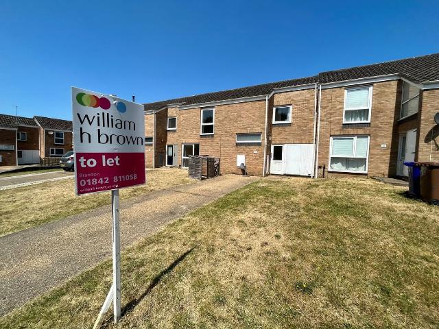 Redwood Lane, RAF Lakenheath, Brandon IP27, 3 bed property to rent, £1,450 pcm | PrimeLocation