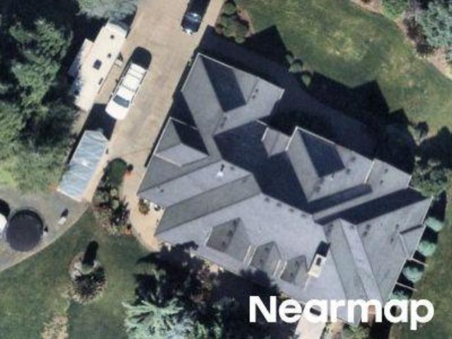 Redwood Ln NE