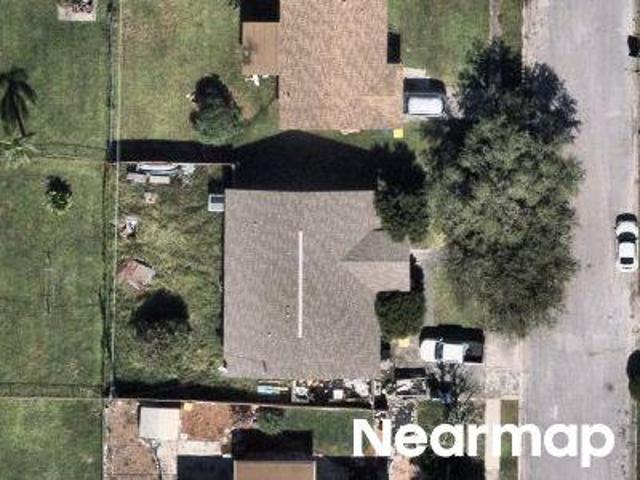 Redwood Ln