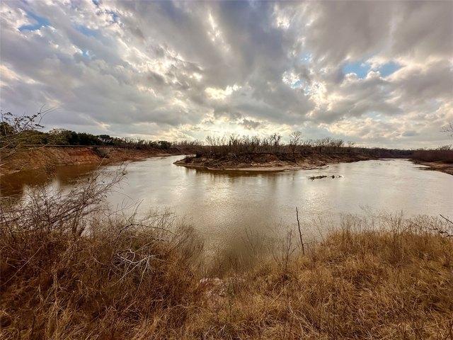 Redwood St, Rosharon, TX 77583