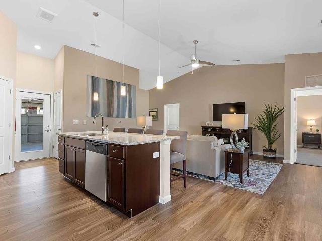Redwood Simpsonville Georgia Road 2 Bedroom Condo for Rent at 113 Karland Dr, Simpsonville, SC 29680