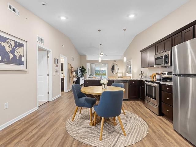 Redwood Volo 2 Bedroom Condo for Rent at 901 Wood Rose Dr, Volo, IL 60073